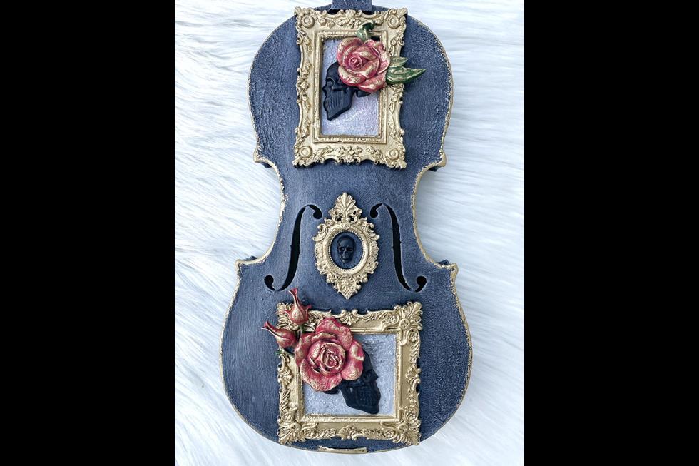 The Strad - Photo gallery: artist transforms broken violins into unique ...